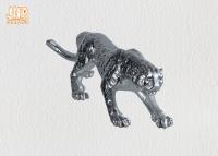 China Polyresin Animal Figurines Glass Tiger Statue for sale