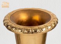 China Classic Fiberglass Urn Planters Homewares Decorative Items Wedding Centerpiece Table Vases for sale