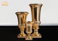 China Small Table Vases Fiberglass Flower Pots Gold Leaf Plant Pots Indoor Use for sale
