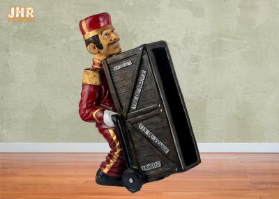 China Antique Decorative Polyresin Statue Figurine Butler Sculpture Wine Bottle Rack for sale