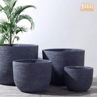 China Weathered Garden Pots Clay Flower Pots Resin Outdoor Plant Pots Gray Flower Pots Fiberglass Planters for sale