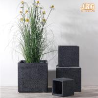 China Indoor Planter Pots Clay Flower Pots Garden Planters Square Pot Planter Set Modern Plant Pots for sale