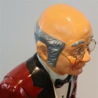 China 145cm Height Antique Polyresin Statue Figurine Resin Butler Holding A Plastic Tray for sale