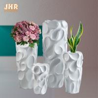 China Lightweight Pattern Fiberglass Flower Pots Supermarket Planters for sale