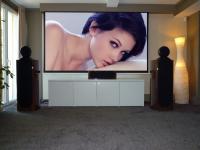 China Collapsible Motorized Projection Screens For Projector / big outdoor portable movie screen 180