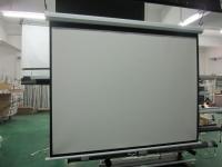 China Manual Ceiling Mount Projection Screen With Self Locking 100 Inch Pull Down for sale