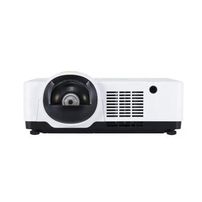 China SMX 7000 Lumens 4k WUXGA Resolution Laser Light Source Short Throw Projector for Flight Simulator Screen for sale