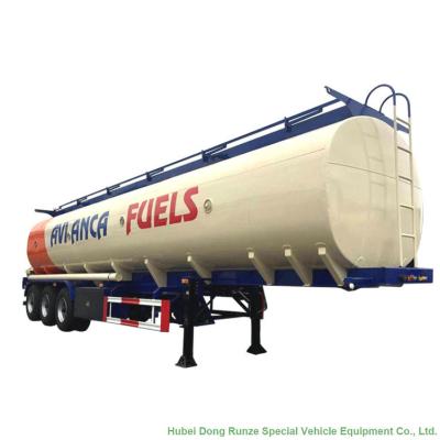 China Carbon Steel Oil Transport Tank Trailer Tri Axle Heavy Capacity 30000L-45000L for sale
