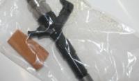 China Mitsubishi Fuel Injectors L200 Injectors 095000-5600 1645A041 1465A257 Genuine for sale