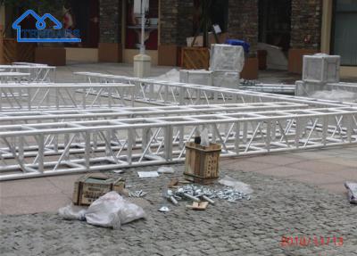 China Aluminum Lighting Truss 6082-T6 Ladder Triangle Square Stage Truss 200x200mm for sale