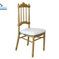 China Metal Stackable Chiavari Wedding Chair 44x41.5x93cm with Cushion for Events for sale