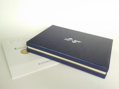 China Custom Gift Packaging Boxes With Lid, Stylish Printed Rigid Paper Board Box For Cosmetic for sale