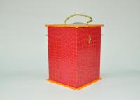 China Leather paper Custom Rigid Board Gift Boxes, Personalized Gift Box With Handle For Birthday for sale