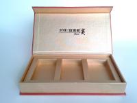 China Handmade cigar gift packing boxes , Hi quality gradient red silver paper printing color magnet boxes manufacturer for sale