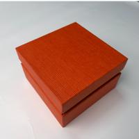 China 400g 450g Recycled Custom Luxury Gift Boxes Glossy Lamination Printing for sale