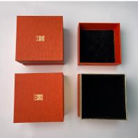 China 400g 450g Recycled Custom Luxury Gift Boxes Glossy Lamination Printing for sale