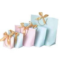 China Small Shopping Custom Paper Gift Bags CMYK 4C Offset Printing With Ribbon Handles for sale