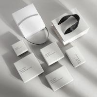 China Modern Design Jewelry Packaging Box Customized Logo Necklace Jewelry Box for sale