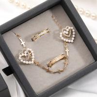 China Custom Printed Gift Packaging Boxes Ear Ring Luxury Jewellery Packaging Boxes With Handle for sale