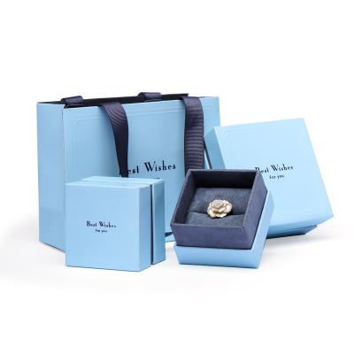 China Customized Gift Packaging Boxes CMYK 4 Color Offset Printing Jewelry Paper Box for sale