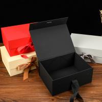 China Small Volume Folding Gift Box Save Transportation Space Packaging Carton for sale
