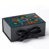 China Exquisite Hand Apparel Gift Boxes Underwear Creative Rectangular Clothing Gift Box for sale
