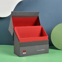 China 210gsm 350gsm Hard Cardboard Gift Packaging Boxes Custom Printing for sale