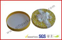 China Round Baileys Chocolate Gift Packaging Boxes With Offset Printing / Ribbon for Wedding Dress for sale