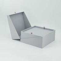 China Customized Mooncake Tea Magnet Flip Box Cosmetics Manual Packaging Box for sale