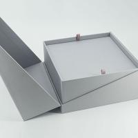 China Customized Mooncake Tea Magnet Flip Box Cosmetics Manual Packaging Box for sale
