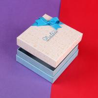 China Custom bow small gift box box cover birthday gift box square universal packaging gift box for sale