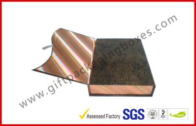 China Magnetic Handmade Luxury Apparel Gift Boxes Covering With Golden Silk for sale