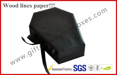 China Customized Wood Paper Apparel Gift Boxes , Jewellery Package With Metal Lock for sale