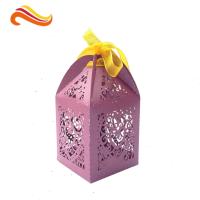 China Texture Customized  250G Peral Paper Gift Chocolate Packaging Boxes , Wedding Favor Boxes With Ribbons for sale