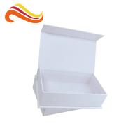China Luxury Magnetic White Color Gift Packaging Boxes With Hot Stamping Pattern for sale