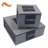 China Customized Size Gift Packaging Paper Boxes with Embossed Hot Stamping for sale