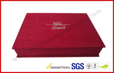 China Luxury Silk Gift Packaging Boxes Customized Silver Hot Stamping Logo for sale