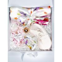 China White Collapsible 2mm Cardboard Rigid Gift Boxes With Ribbon Closure for sale