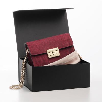 China Custom Logo Luxury Purse C2S Black Gift Box With Magnetic Closure for sale