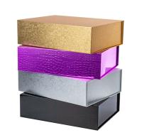 China Foldable Magnetic Closure Gift Packaging Boxes Luxury Black Gold Color for sale