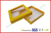 China Customized Apparel Gift Boxes Lid and Base Printed Gift With Window for sale