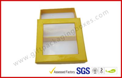 China Customized Apparel Gift Boxes Lid and Base Printed Gift With Window for sale
