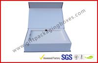 China Custom Printed Magnetic Gift Boxes Matt Lamination with Card board for sale