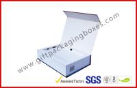 China Custom Printed Magnetic Gift Boxes Matt Lamination with Card board for sale