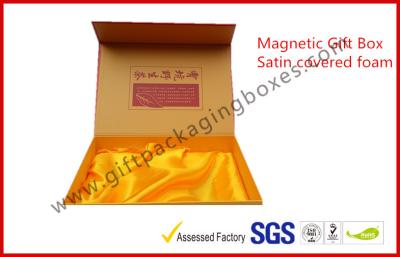 China Magnetic Rigid Gift Boxes Satin Covered Foam with UV Coating for sale