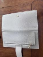 China Custom Womens Genuine Leather Slim Wallet Minimalist Card Holder Wallet for sale