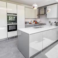 China Plastic Acrylic Kitchen Cabinet Home Modern High Gloss Prefab Kitchen Unit for sale