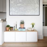 China Hot Selling Modern Style Kitchen Cabinets White Simple Kitchen Cabinets Design for sale