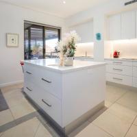 China PVC Modern Modular Kitchen Island Base Cabinets Furniture for sale