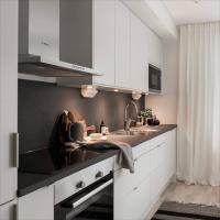 China Small Modern Home Kitchen Cabinets White PVC Modular Kitchen Furniture for sale